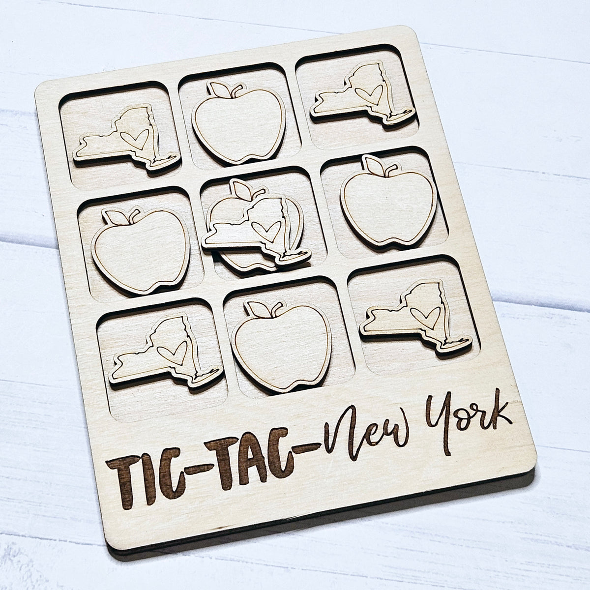 New York Big Apple Tic-Tac-Toe Game – The Trendy Traveler
